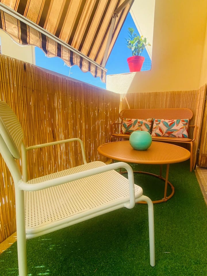 Appartement Entier Avec Grand Balcon - Le Pradet