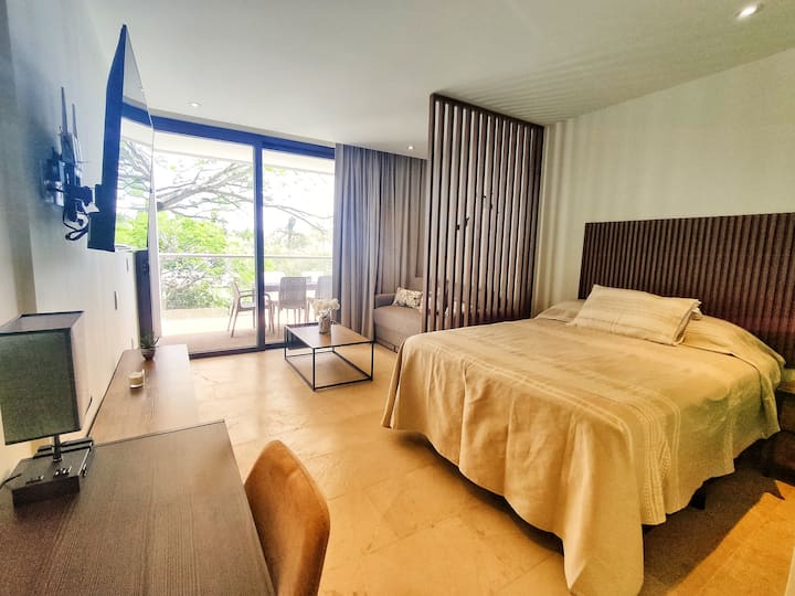 Studio For 4 @ Mío Hôtel With Canal View - Nuevo Vallarta