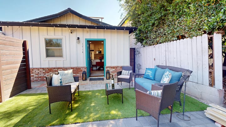Stylish & Private Adu - Patio W/sitting+ Bbq - Los Angeles, CA