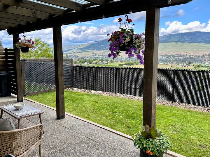 The Sunrise Suite: Bright | Modern | Beautiful - Kelowna