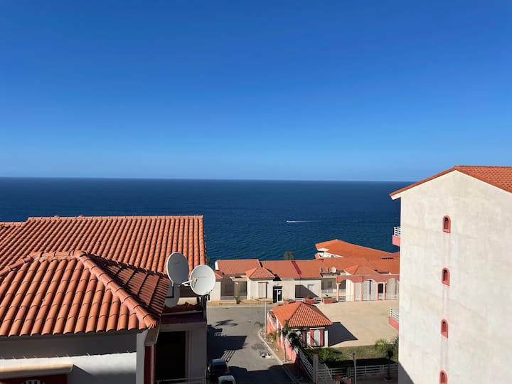F3 R Belvédère Réf A K - Bejaia