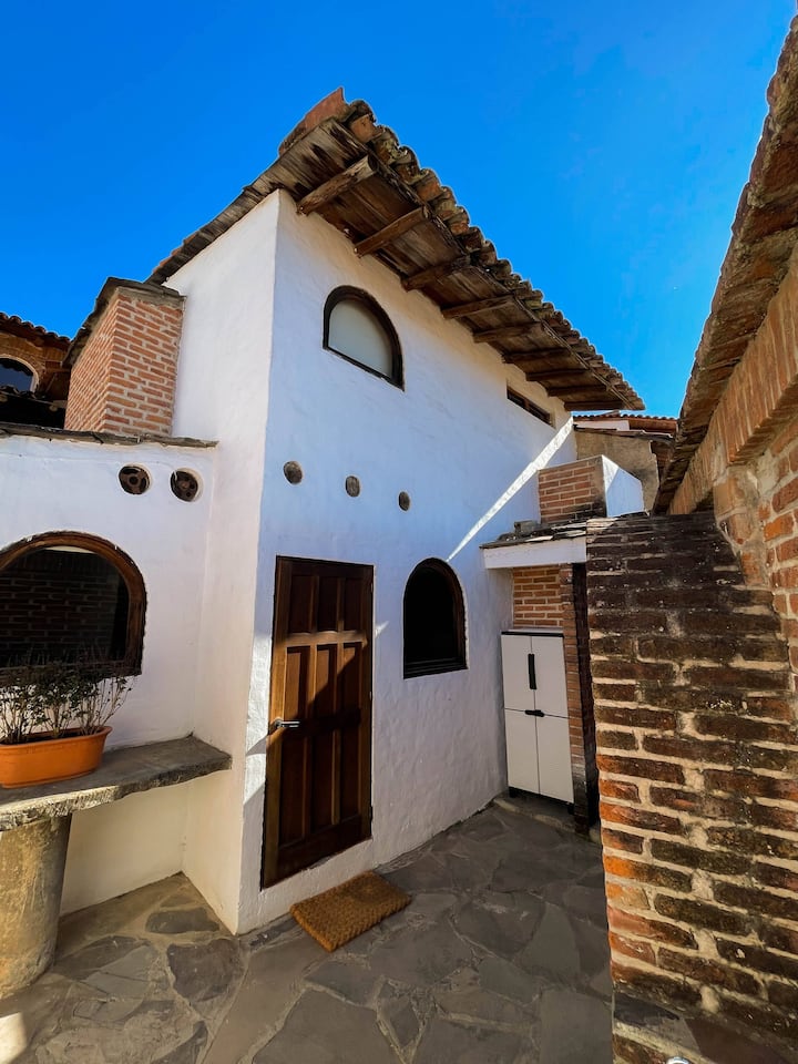 1 Recámara Mediana Y 1 Pequeña - Tapalpa