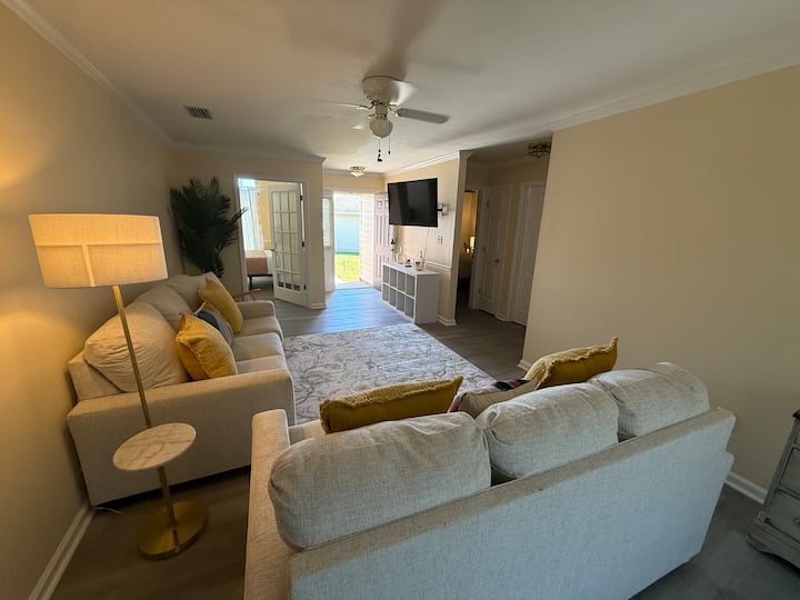 Cozy 4br Stay • Great Location Near Vsu Gmc Moody - Valdosta