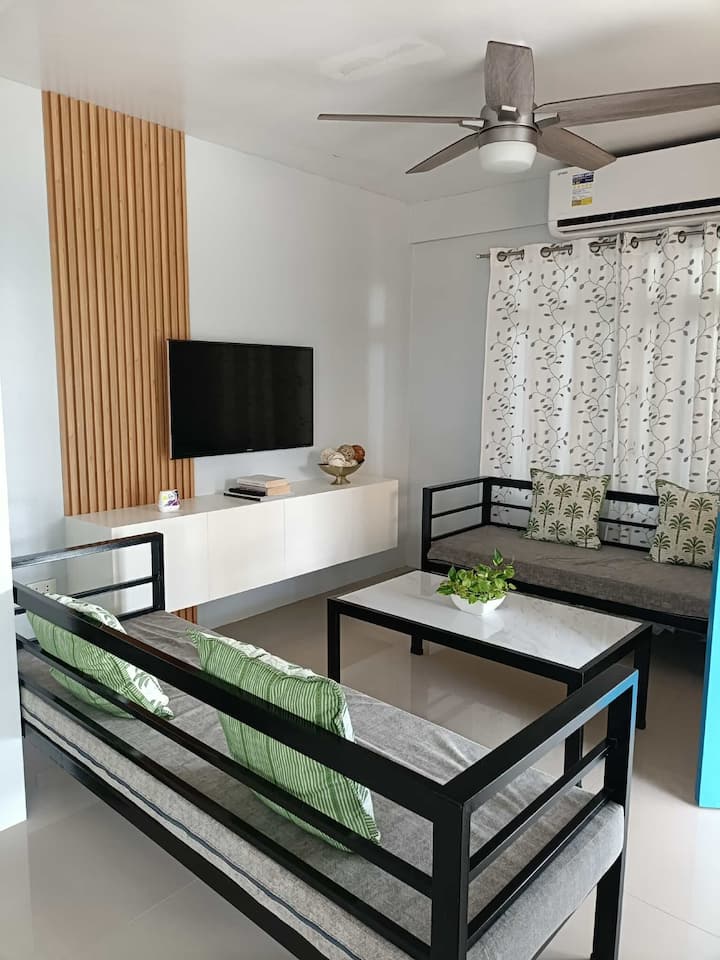 The Pacific Cove,  Entire Place, Up To 40 Guests! - Casiguran
