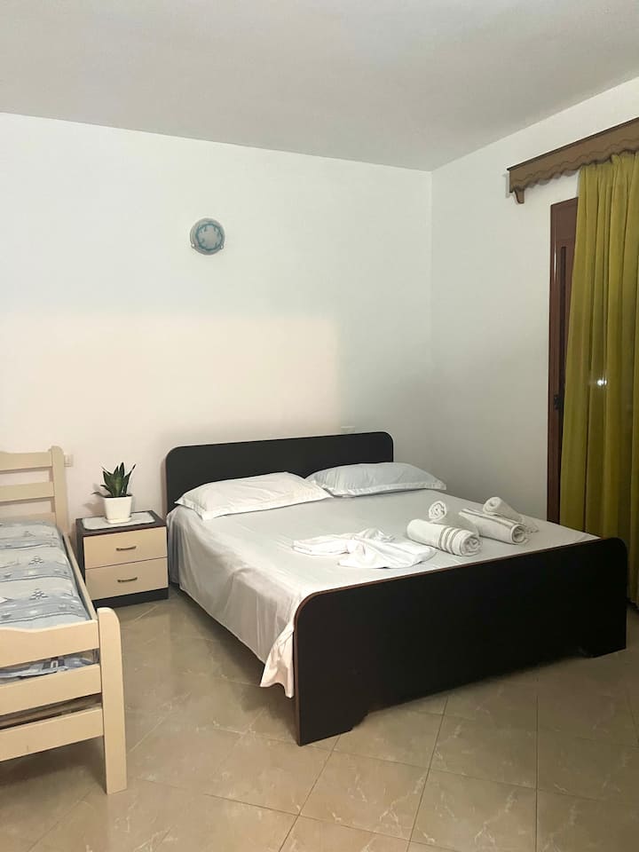 Apartament Privat Familjar I Qet - Orikum
