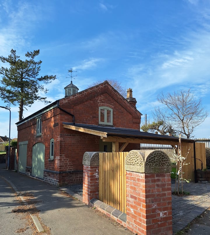Pierrepont Road Coach House - Leominster