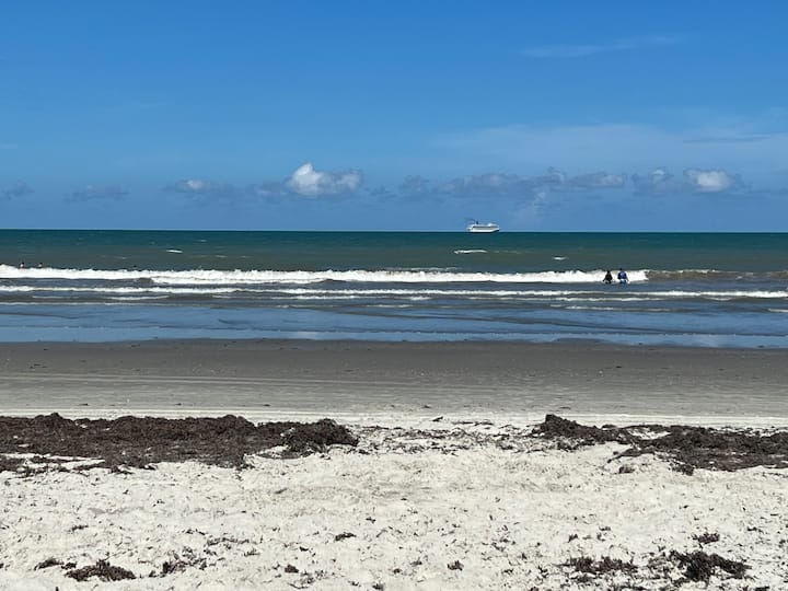 Cocoa Beach - The Perfect Beach Getaway! - Cocoa Beach, FL