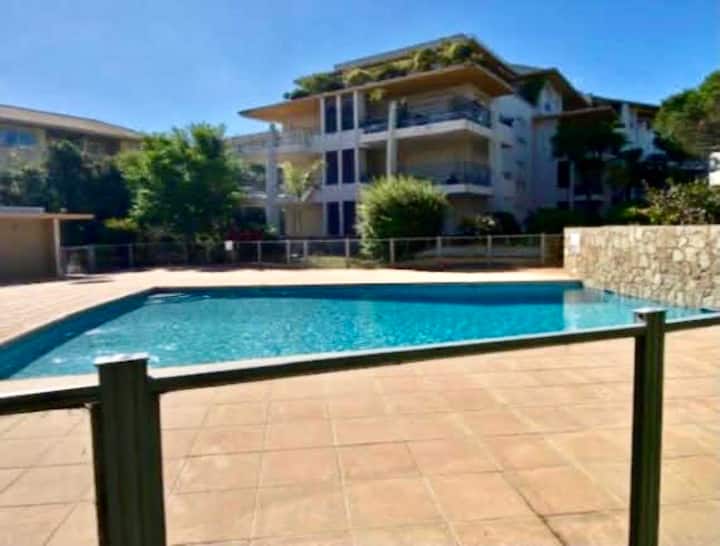 F3 In Calvi: Pool, Seaside, Private Garage - Calvi