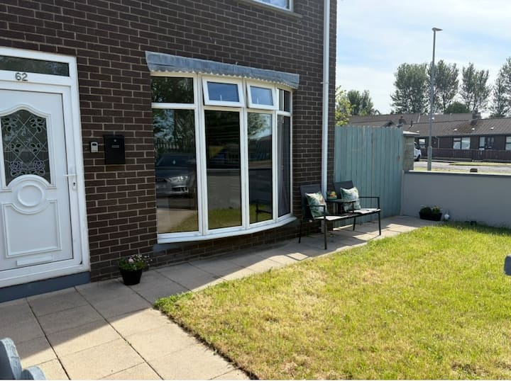 Excellent Location - Ballymoney