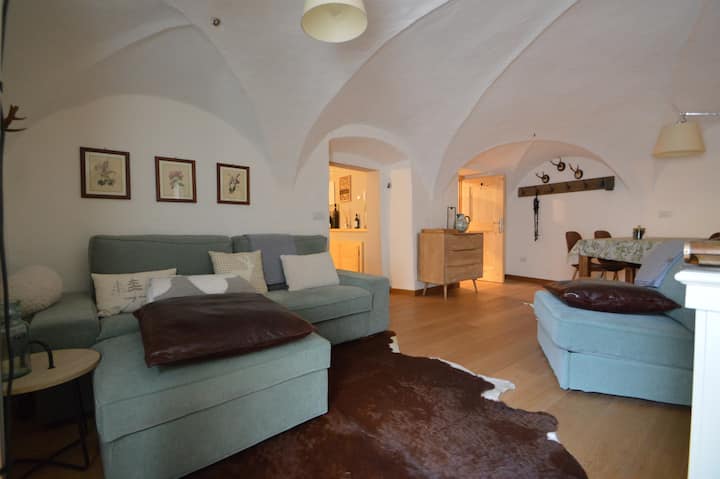 Charme E Design Per Un Gioiello In Centro A Bormio - Bormio