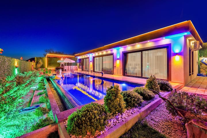 Villa Rockstar 1 - Kalkan