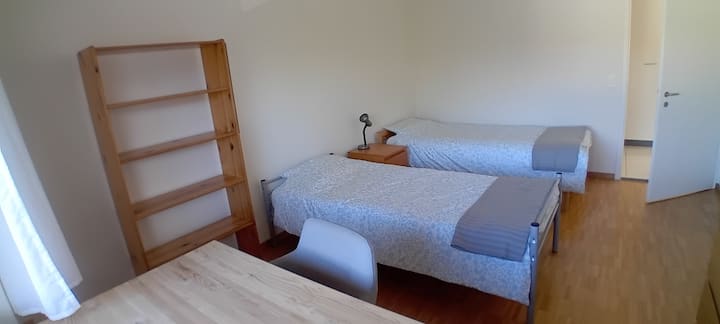 Cozy Room In Zurich For Couple - スイス チューリッヒ