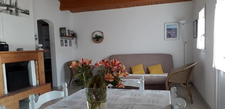 Maison Individuelle Avec Jardin - Île d'Yeu