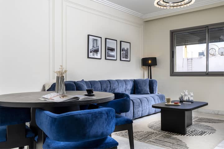 Elegant Maarif 2br Flat| Fast Wi-fi +Free Parking - Casablanca