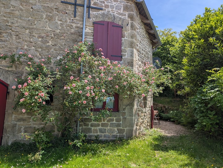 Gîte Rustique Au Cœur De La Nature - Creuse
