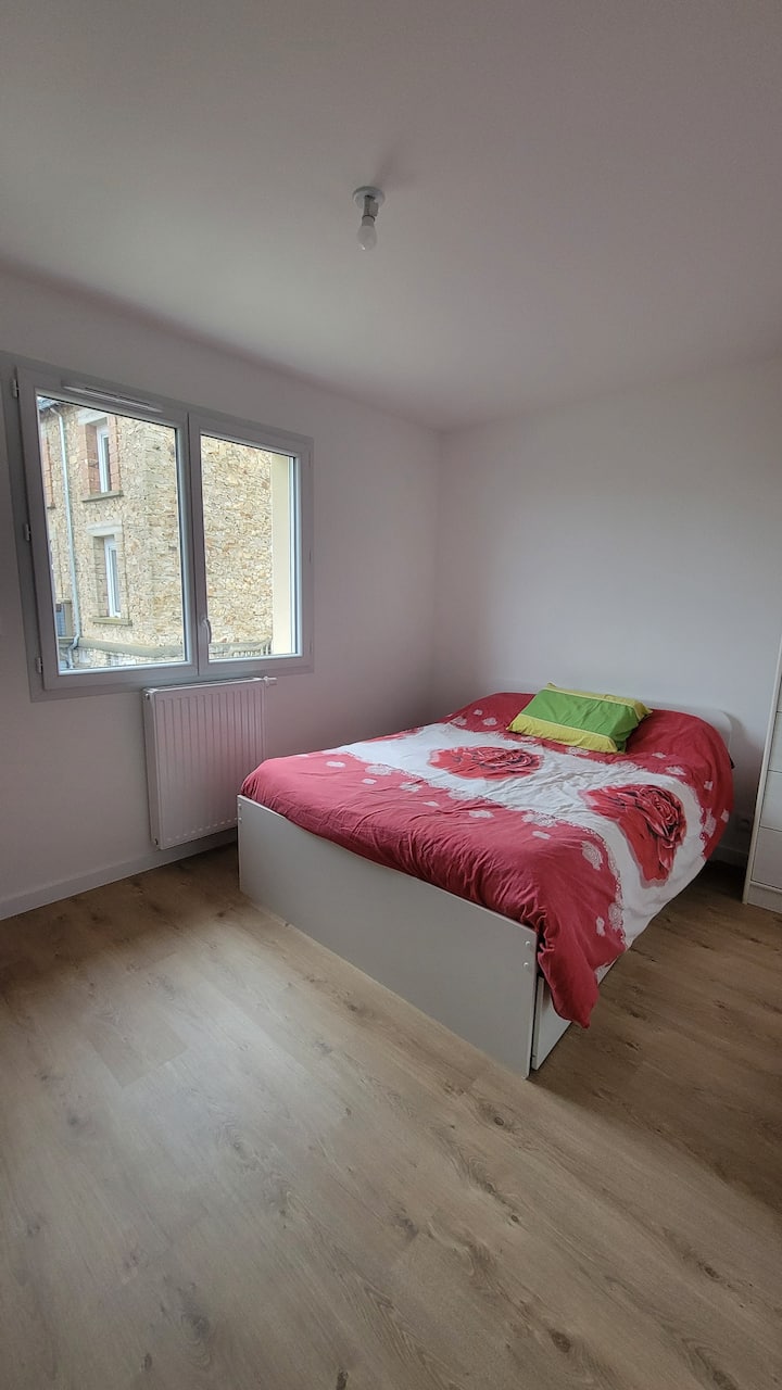 Chambre Chez L'habitant. - Cholet