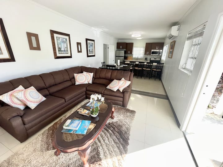 Cozy 1br Near Nassau Beach - Nassau