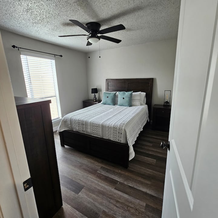 The Little Nest - Farmers Branch, TX