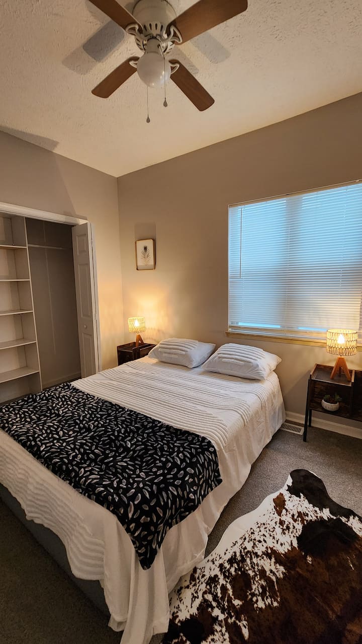 Kdmcs Backyard/park Life And Outdoor Fun - Camden Park, Huntington