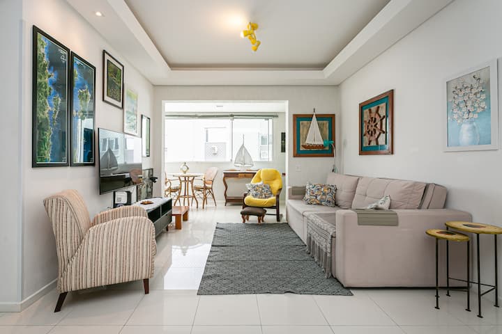 Abril Com Diária Especial - Completo Perto Ufsc - Florianópolis