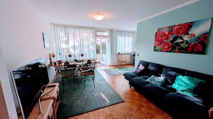 Ruhige Wohnung, Nähe Universität, Internet, Balkon - Wuppertal