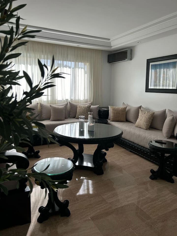 Modern Stylish Tanger Center 2br W. Airco & Wi-fi - Tangier