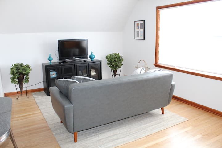 Modern Mid-century Modern - 밀워키