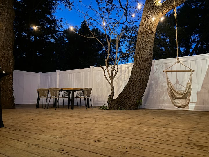 Luxury Boilingsprings Getaway - Lake Bowen, SC