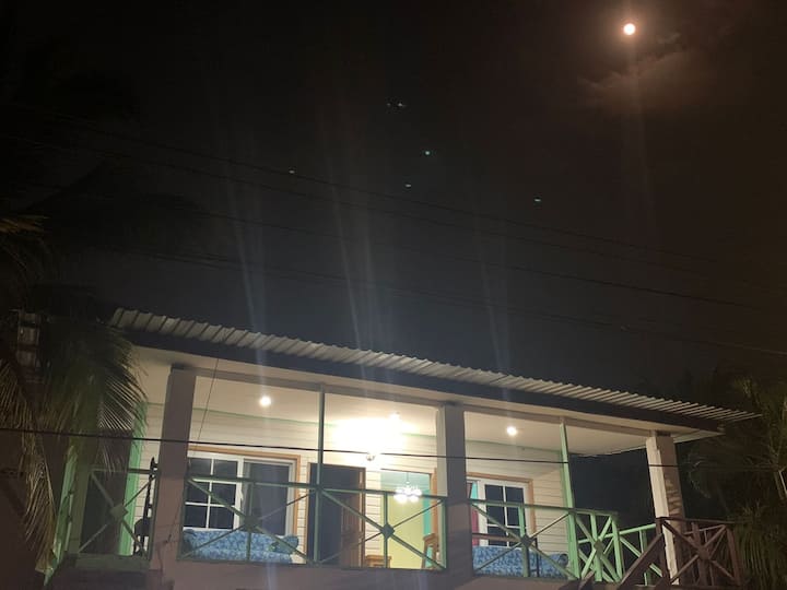 Villa A 3 Min De La Playa - Tela