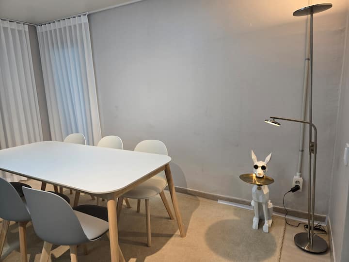 힐링공간~
야구장도보5분거리, 조용하고 아늑한공간에서 힐링의 시간을 보내세요~ - Gwangju