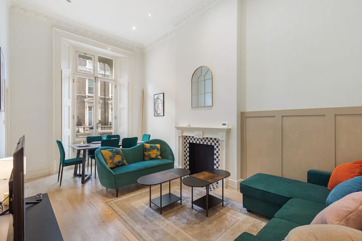 Elegant Notting Hill Balcony Flat/sleeps 8 - London