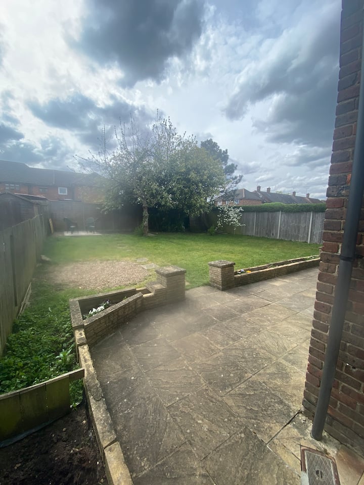 Clean And Spacious Double Room. - Edgware