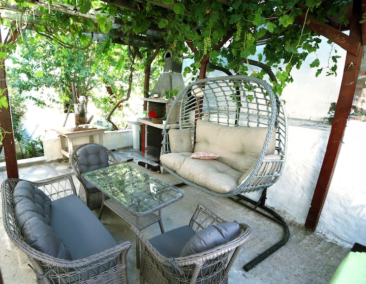 Aileye Uygun Tüm Ev • Bahçe/otopark • Denize Yakın - Burhaniye