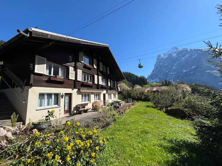 Schönes Chalet Im Grünen Mit Eigerblick - Grindelwald