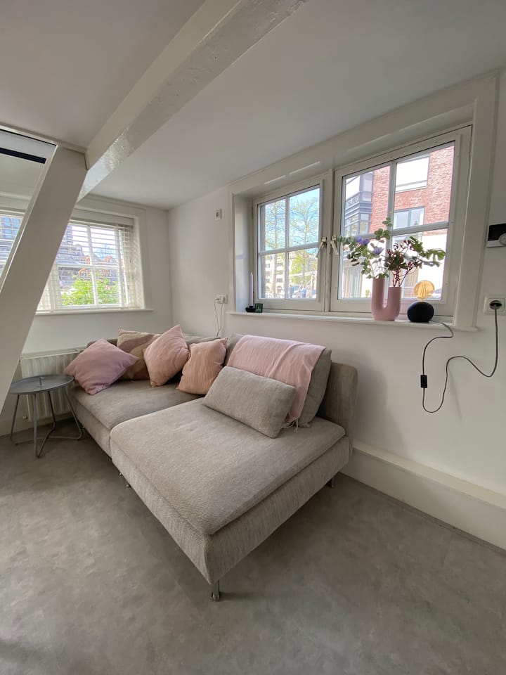 Knusse Studio Aan De Gracht. - Alkmaar