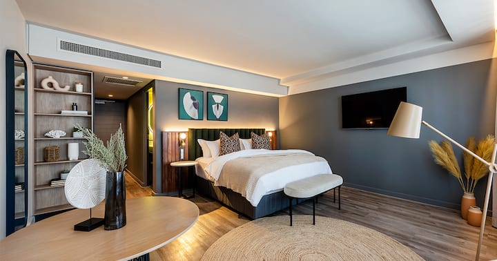 The Butterfly Lifestyle - Centurion