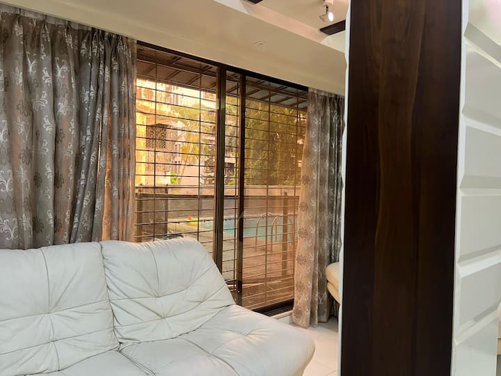 Star Vista - Lux 3bhk Duplex - Mumbai