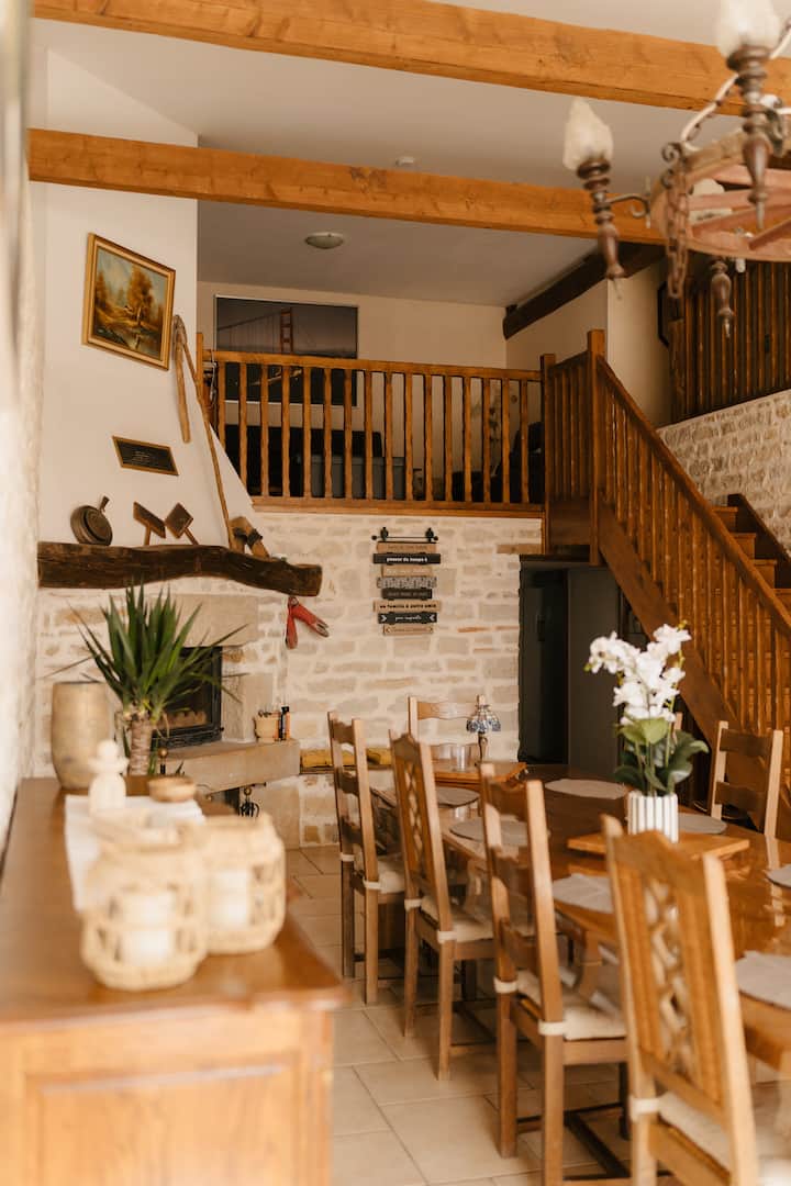 Ferme De Caractère Proche De Dole (Jura) - ibis Dole Sud Choisey