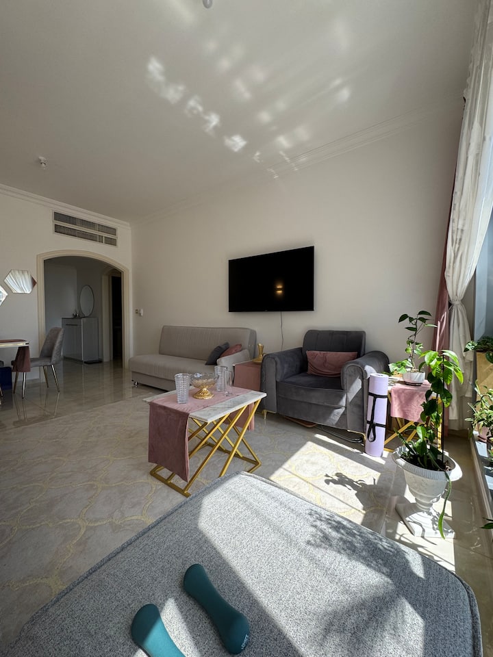 Fully Furnished Apartment - Abu Dhabi