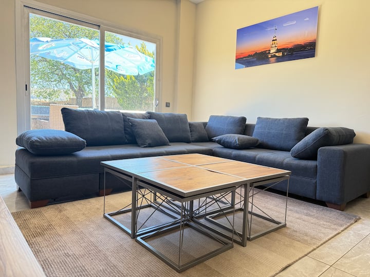 3+1 настроение у бассейна - Gümbet