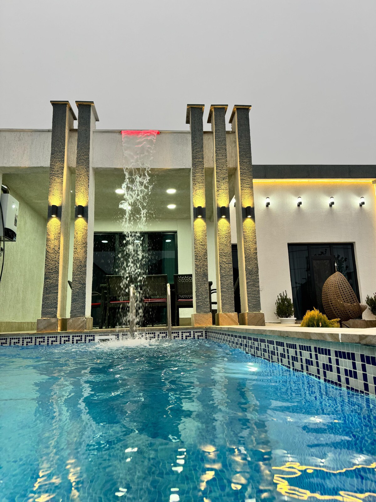 luxury house with super hot pool - Houses for Rent in Baku, Şüvəlan ...
