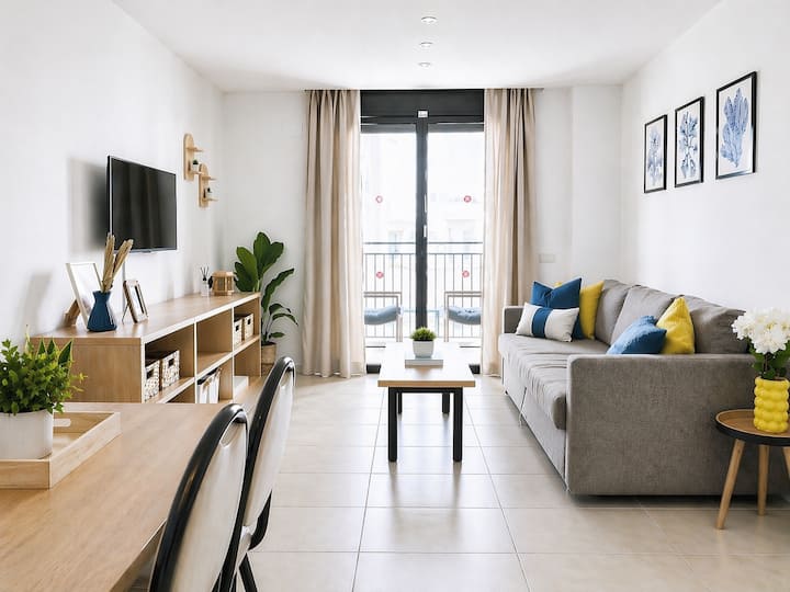 Beach, Pool & Parking In Lloret - Lloret de Mar
