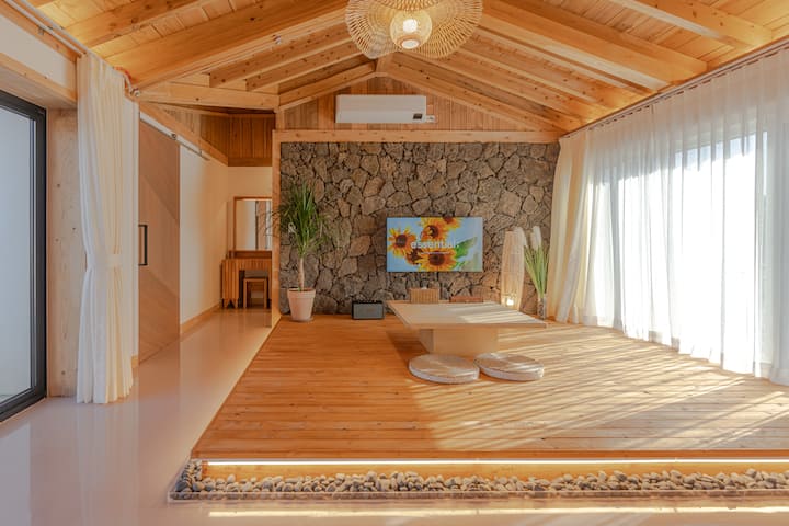 Jeju Aewol/30 Min Airport/traditional/thatched/101 - Jeju-si