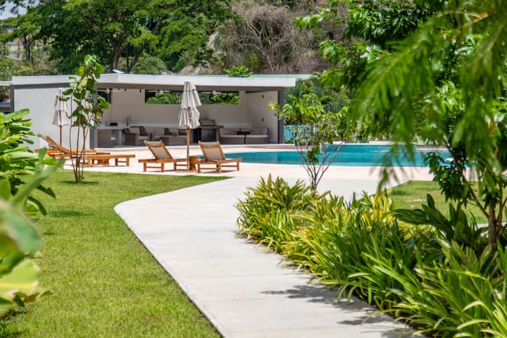 Pool Side- 2 Bedroom Condo - Nosara