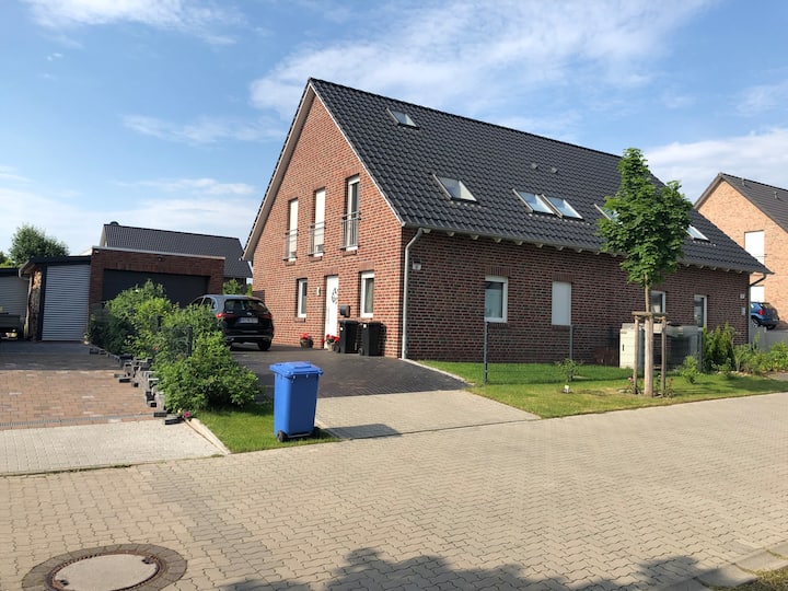 Semi-detached House 125 M Located Close To Hamburg - Seevetal