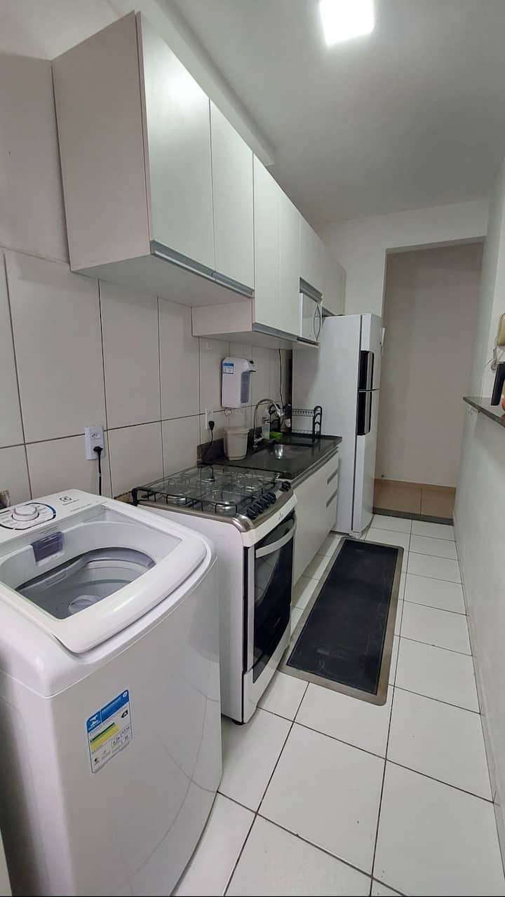 Apt°térreo Completo, 2 Quartos, Ar, Garagem, Pisc. - Serra