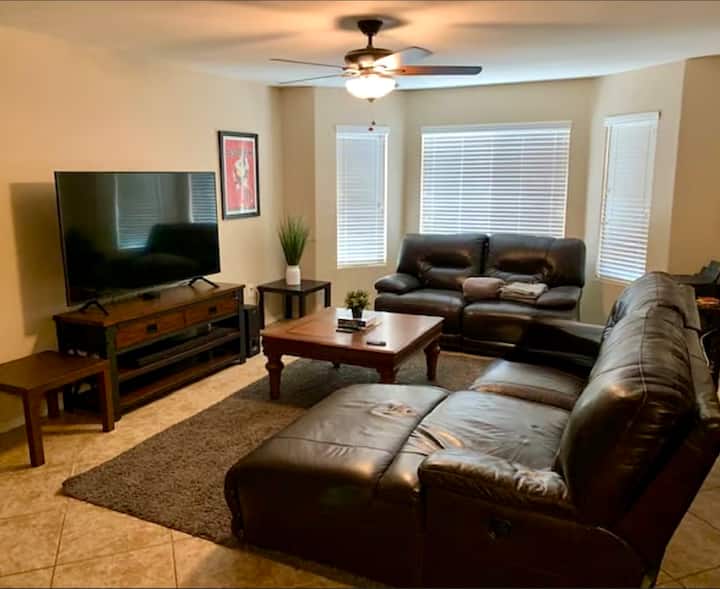 Rustic Home Base With Cozy Cabin Vibes - azstateparks, Phoenix