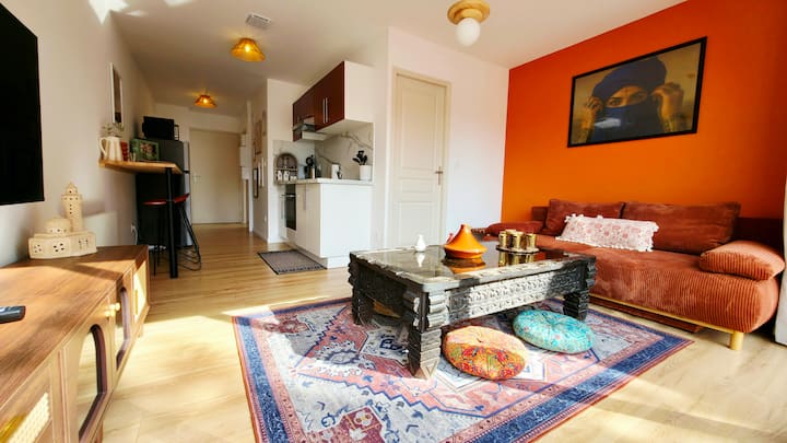 « Mille & Une Nuits » T2 Oriental Avec Terrasse - Saint-Quentin