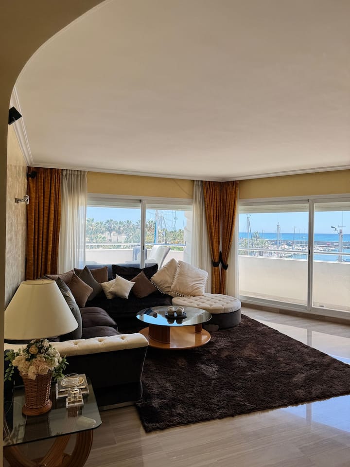 Lujoso Dúplex En Puerto Marina - Benalmádena