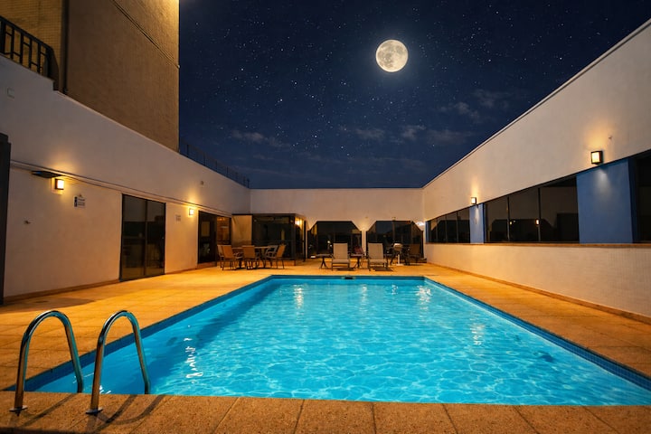 Flat Completo No Centro | Conforto, Piscina, Wi-fi - Campinas